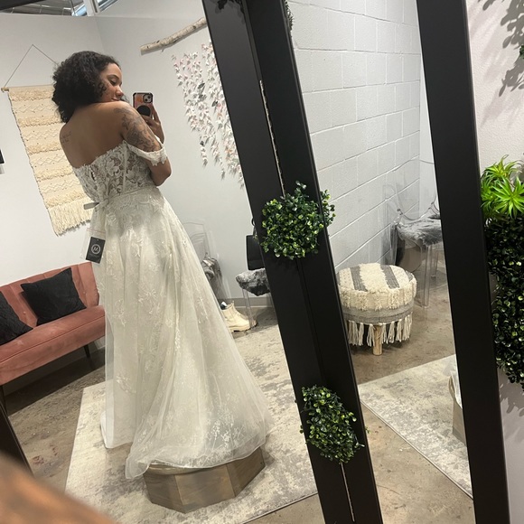 Moonlight Bridal | Dresses | Moonlight Ivory Wedding Gown | Poshmark